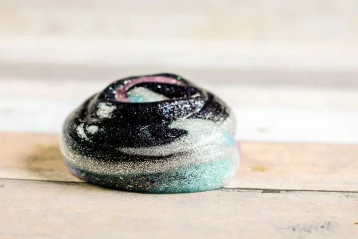 Super Easy DIY Galaxy Slime Recipe Divine Lifestyle