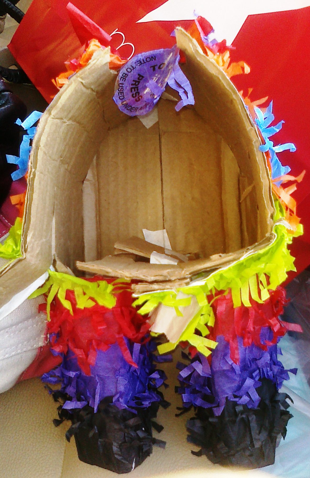 Wordless Wednesday - Pinata Butt - Divine Lifestyle