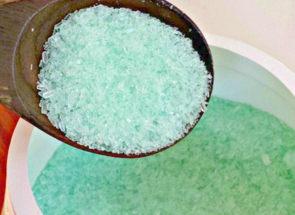 DIY Peppermint Foot Soak Easy Holiday Gift Tutorial