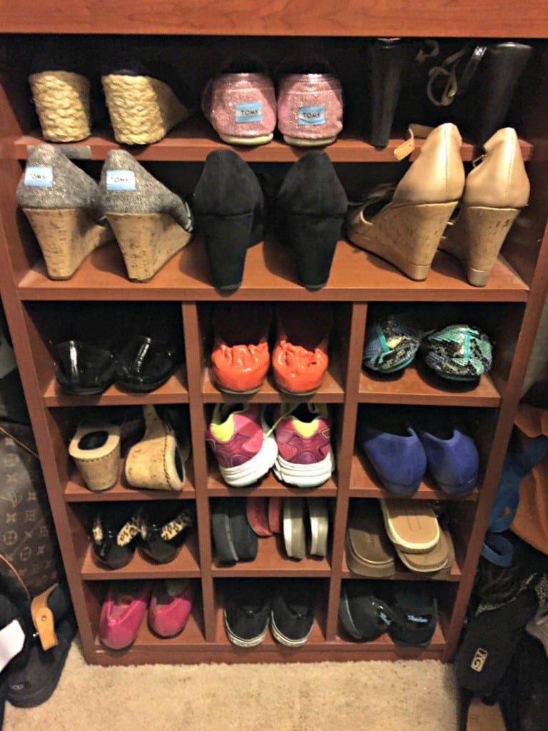 5 Hacks For Spring Cleaning Your Closet