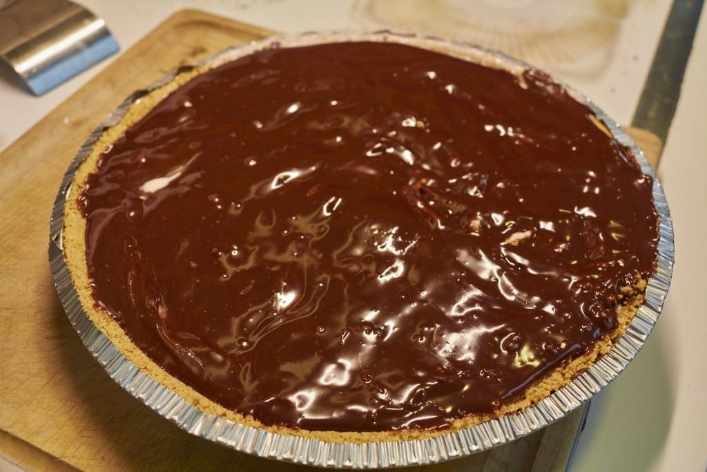 Simple & Easy No Bake Frozen Cherry Custard Pie Recipe