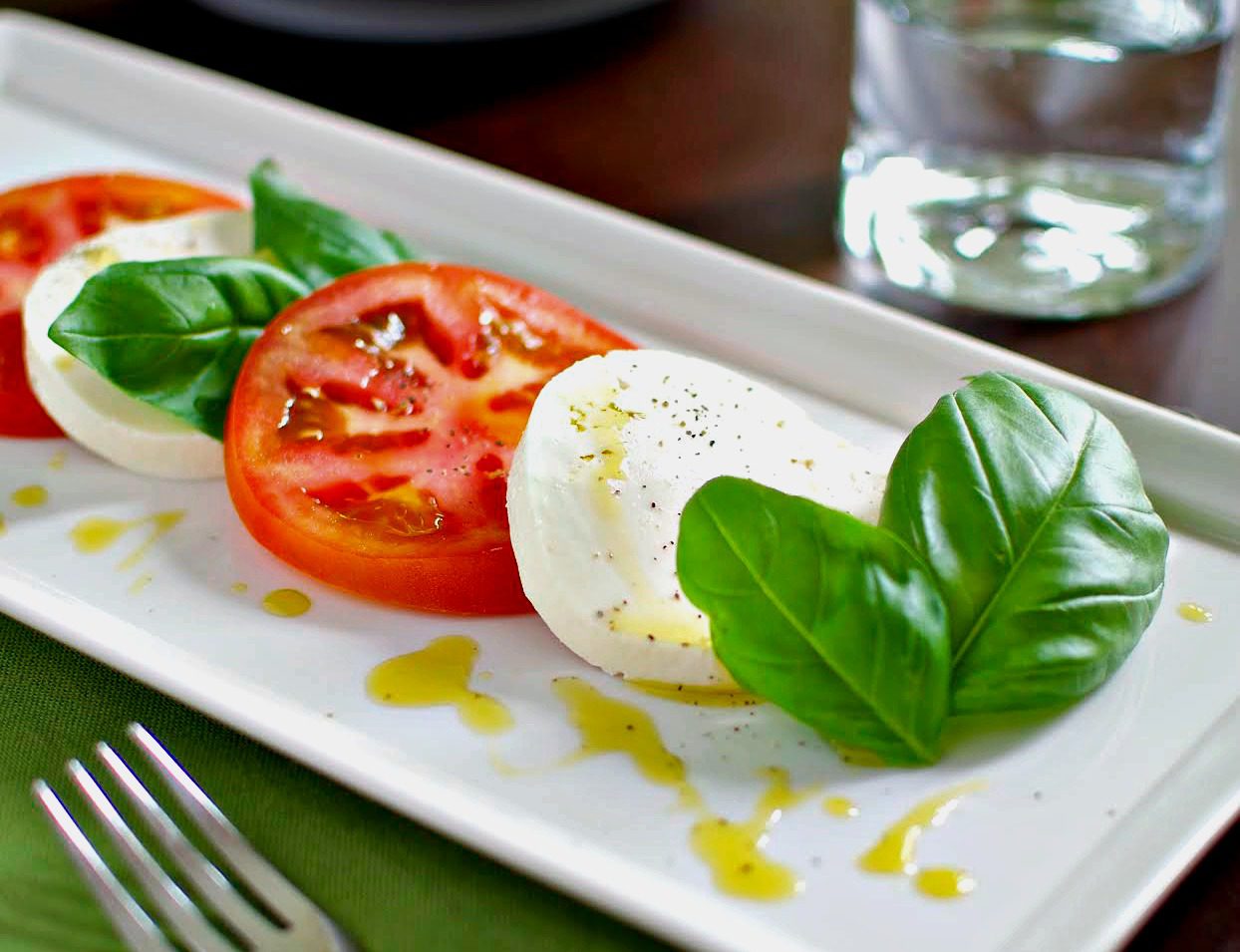 Traditional Caprese Salad Recipe Simple Tomato Mozzarella