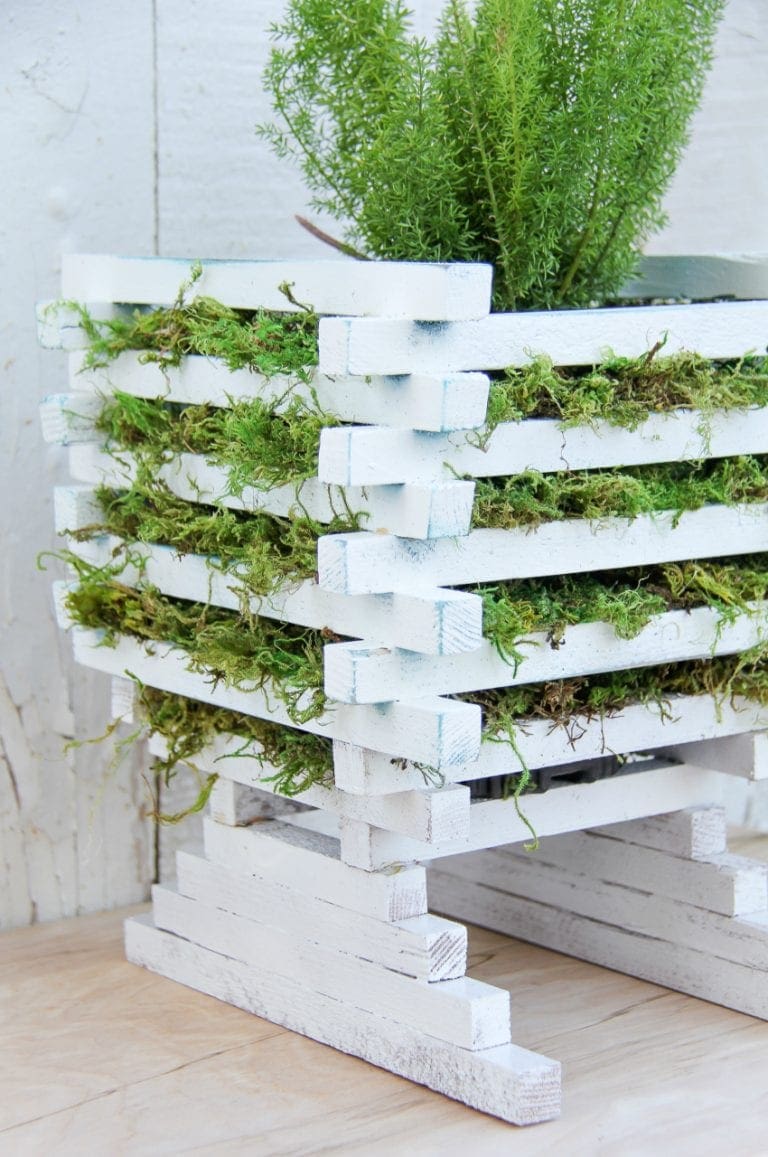 DIY Planter Box Tutorial Hide plastic pots beautiful plants