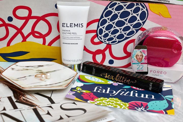 Fab Fit Fun Box Beauty subscription Women Style Fashion