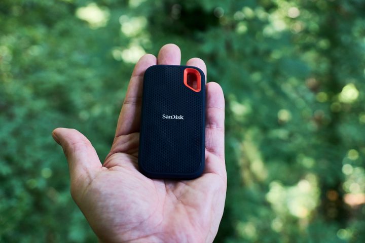 Save and Edit High Res Photos on the Go Sandisk Video