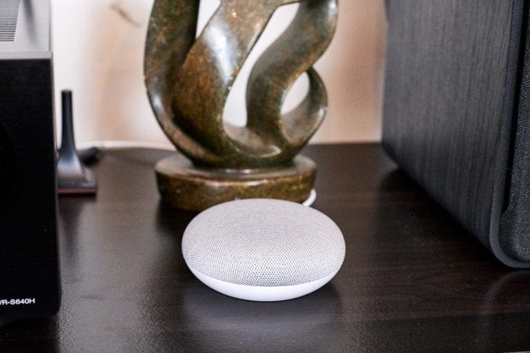 Google Smart Light Starter Kit with Google Assistant