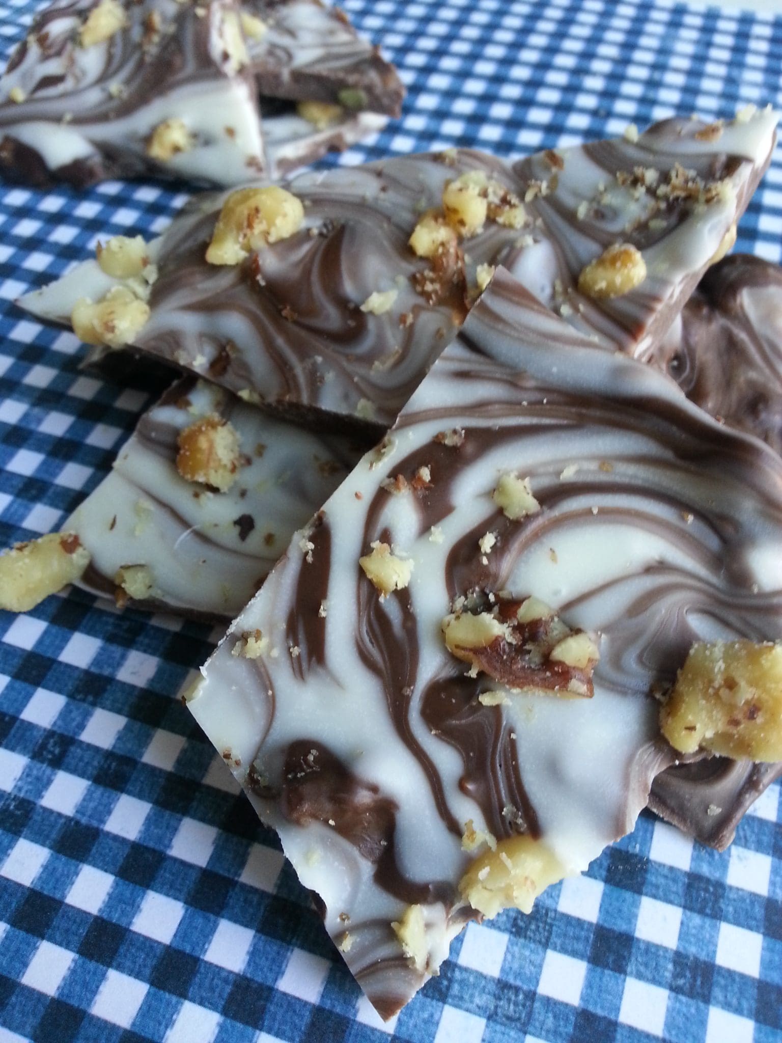 White and Dark Chocolate Bark Recipe How to Make Bark