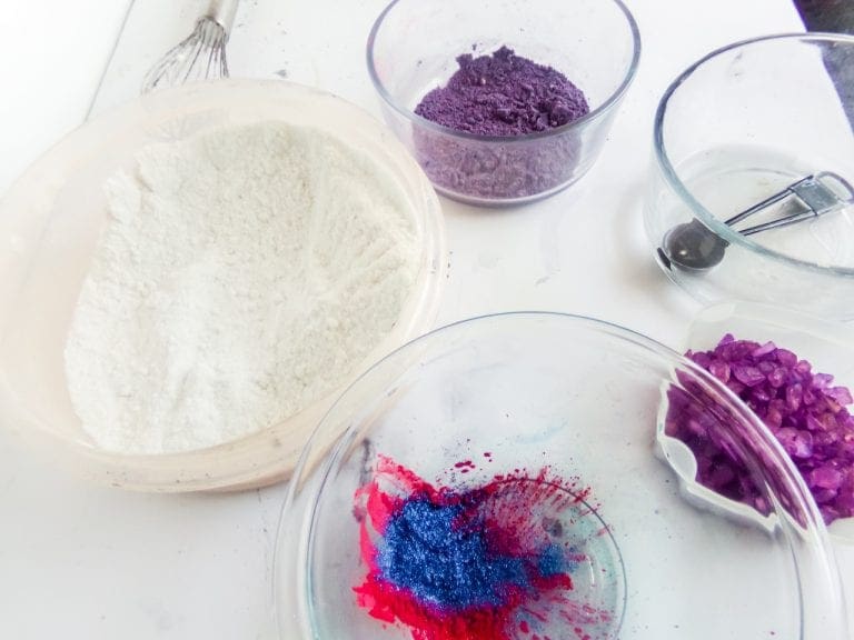 Geode Bath Bombs Recipe Homemade black bathtub Fizz