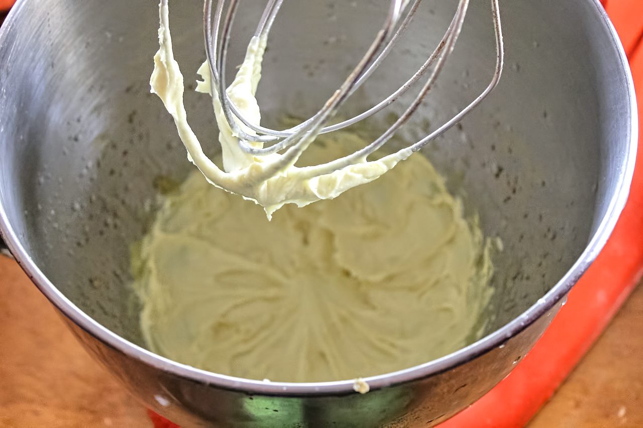 How To Make Whipped Coconut Body Butter Lotion Divine Lifestyle