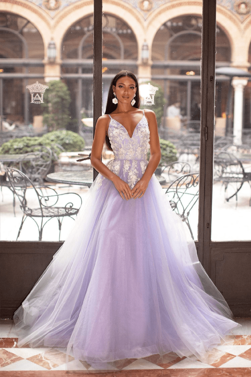 The Ultimate Guide to Finding the Perfect Lilac Prom Dress - Divine ...